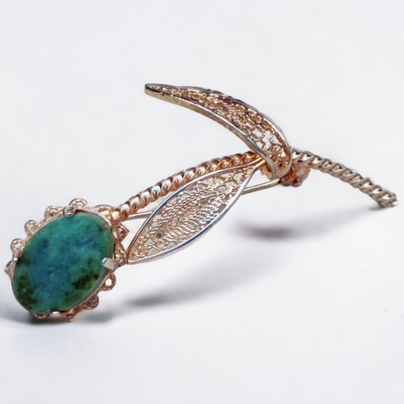 Vintage | Jewelry | Vintage Jade Flower Brooch | Poshmark